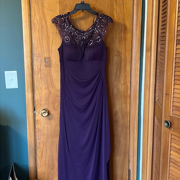 Xscape | Dresses | Xscape By Macys Prom Dress | Poshmark